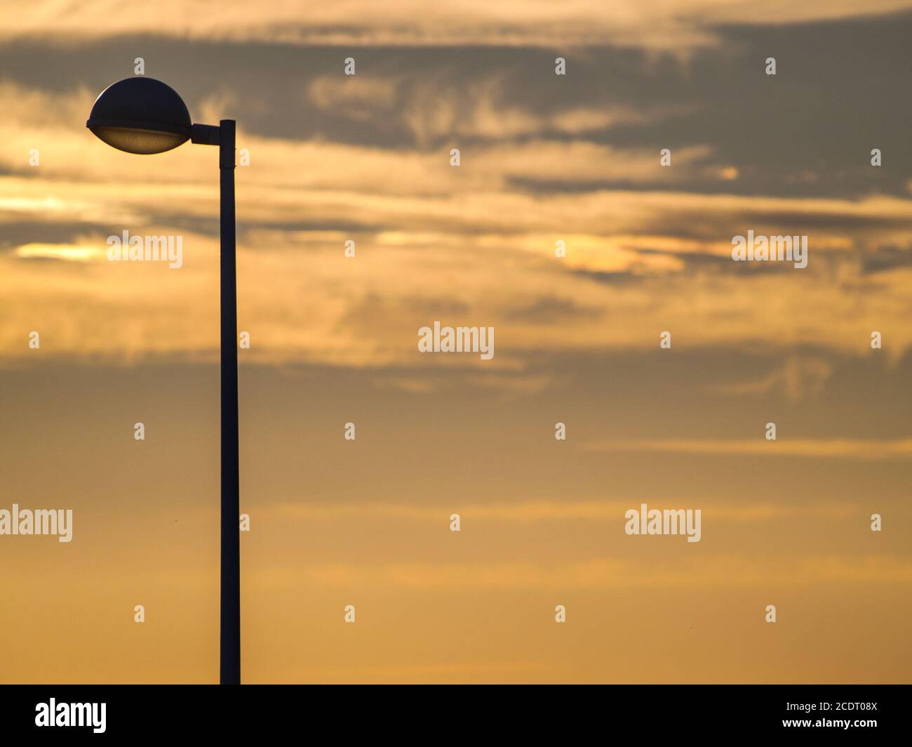 Street lights with pillar hi-res stock photography and images - Alamy