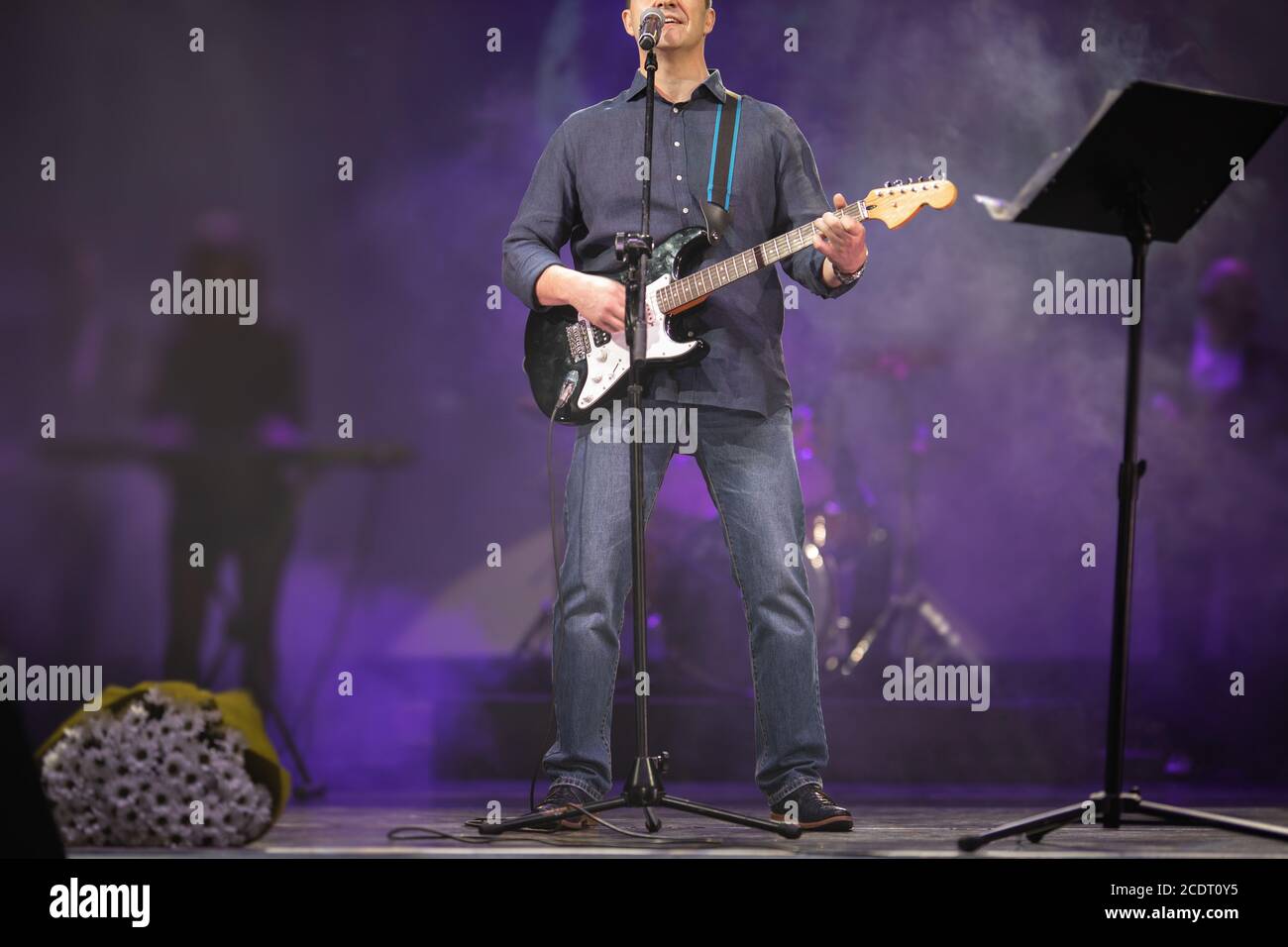 Blur defocus texture, background for design. Singers and musicians ...