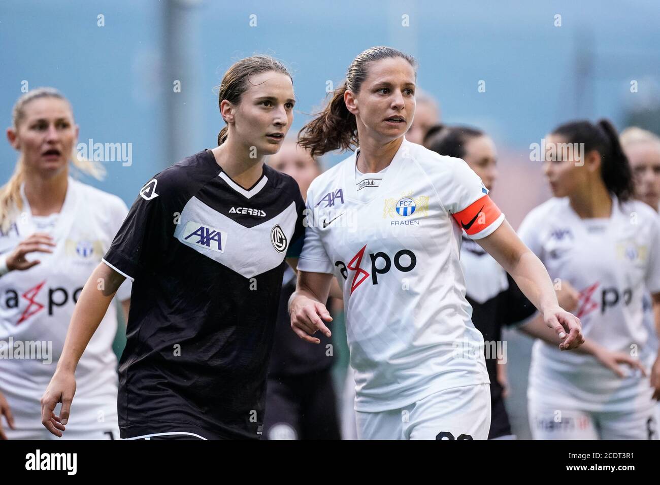 Women sara hi-res stock photography and images - Alamy