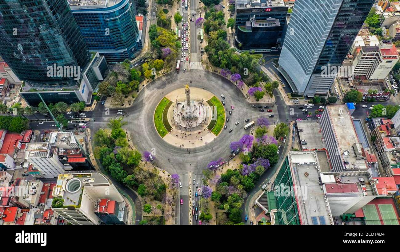 Aerial view of the Angel of Independence in Mexico City Stock Photo - Alamy