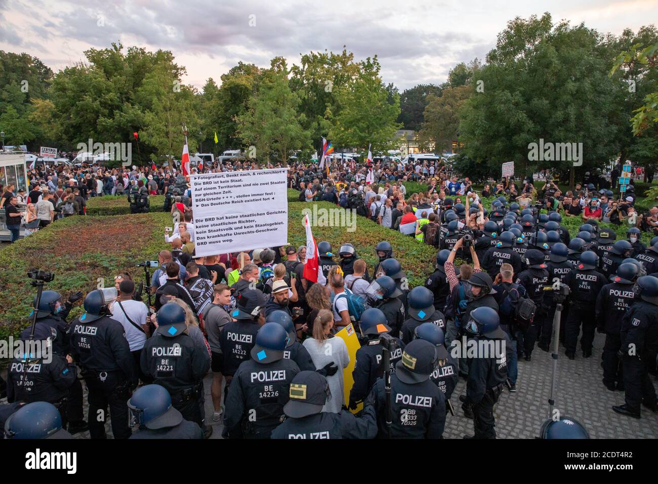 Demonstrationpolice hi-res stock photography and images - Alamy