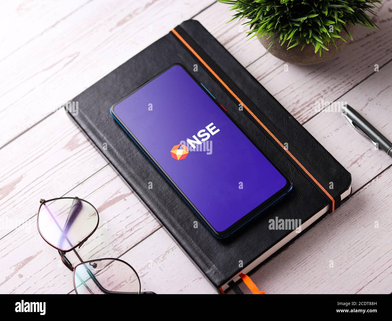 Indian rupee 2020 hi-res stock photography and images - Alamy