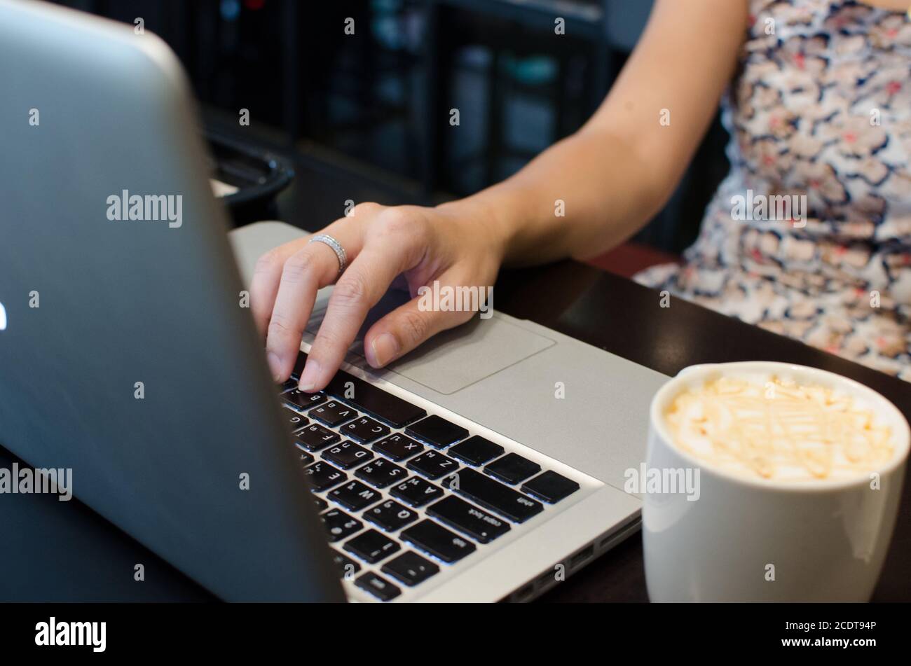 Hand laptop hi-res stock photography and images - Alamy