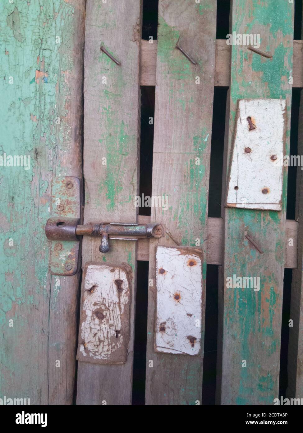 Old rusty bolt Stock Photo - Alamy