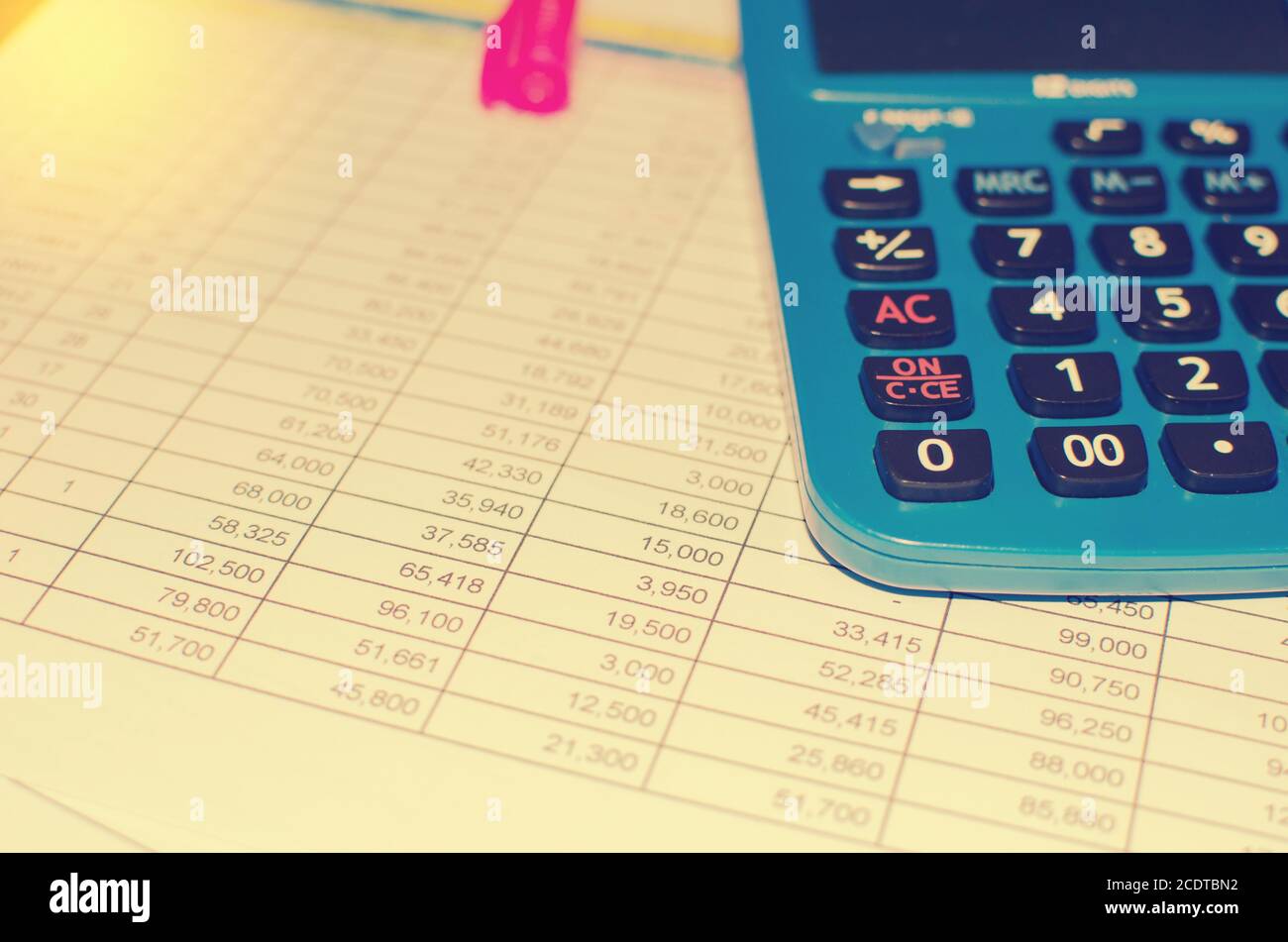Cash flow analysis hi-res stock photography and images - Alamy