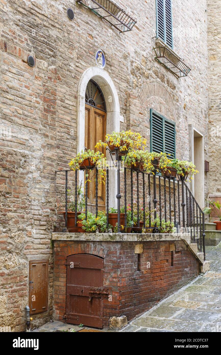 Flower pots and flower boxes on a staircase at a house Stock Photo - Alamy