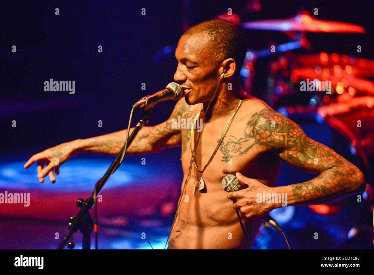 Tricky massive attack hi-res stock photography and images - Alamy
