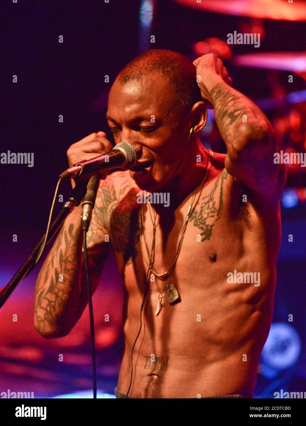 Tricky performing live Stock Photo - Alamy