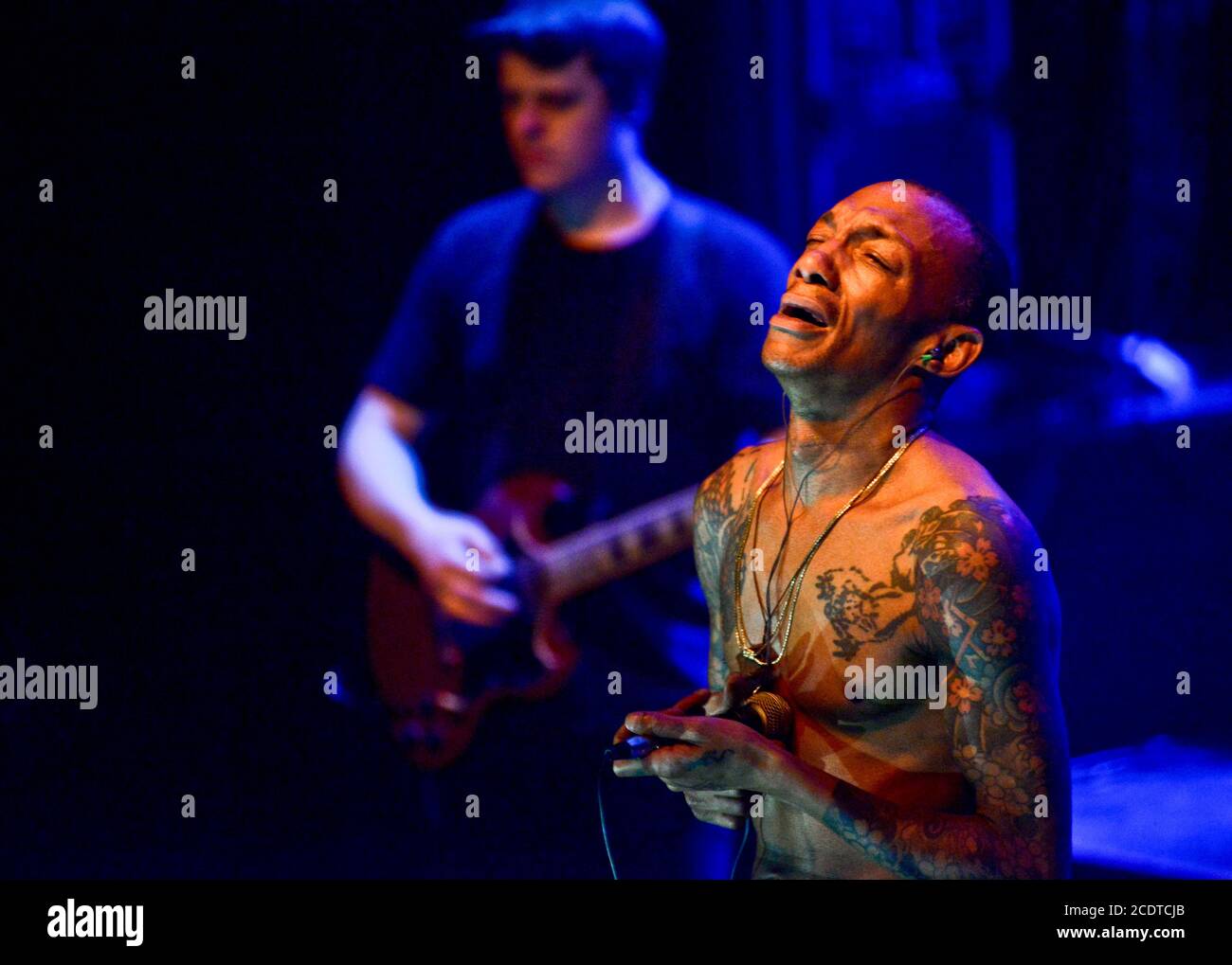 Tricky hi-res stock photography and images - Alamy