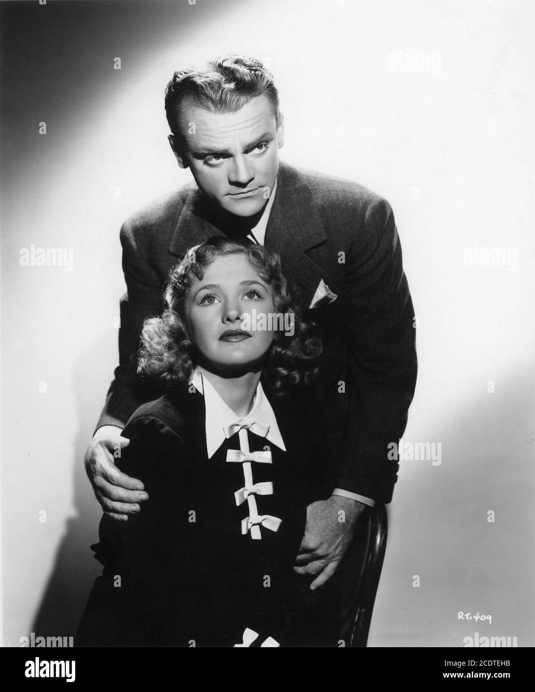 JAMES CAGNEY and PRISCILLA LANE Publicity Portrait for THE ROARING ...