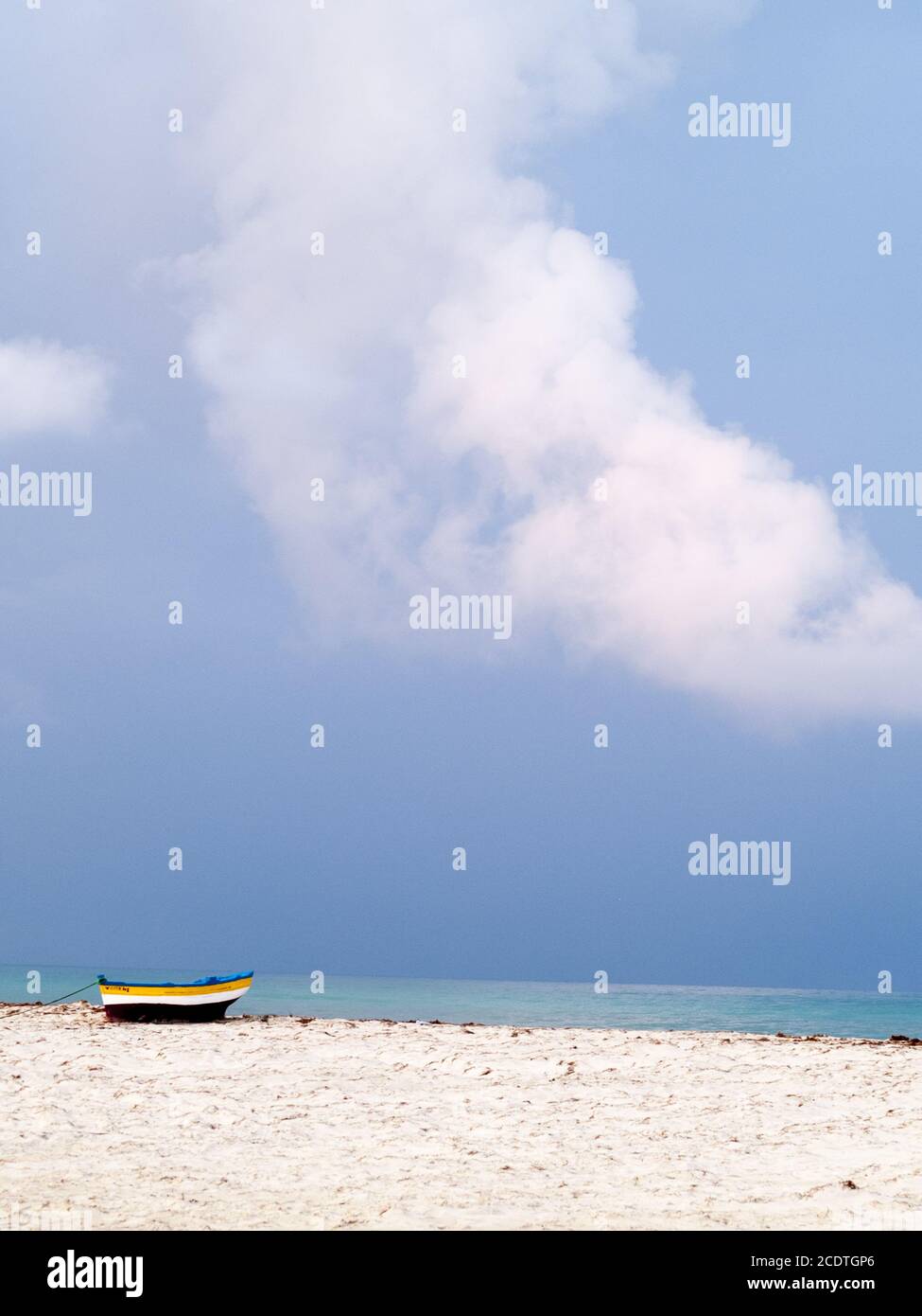 Tunisia beach hi-res stock photography and images - Alamy