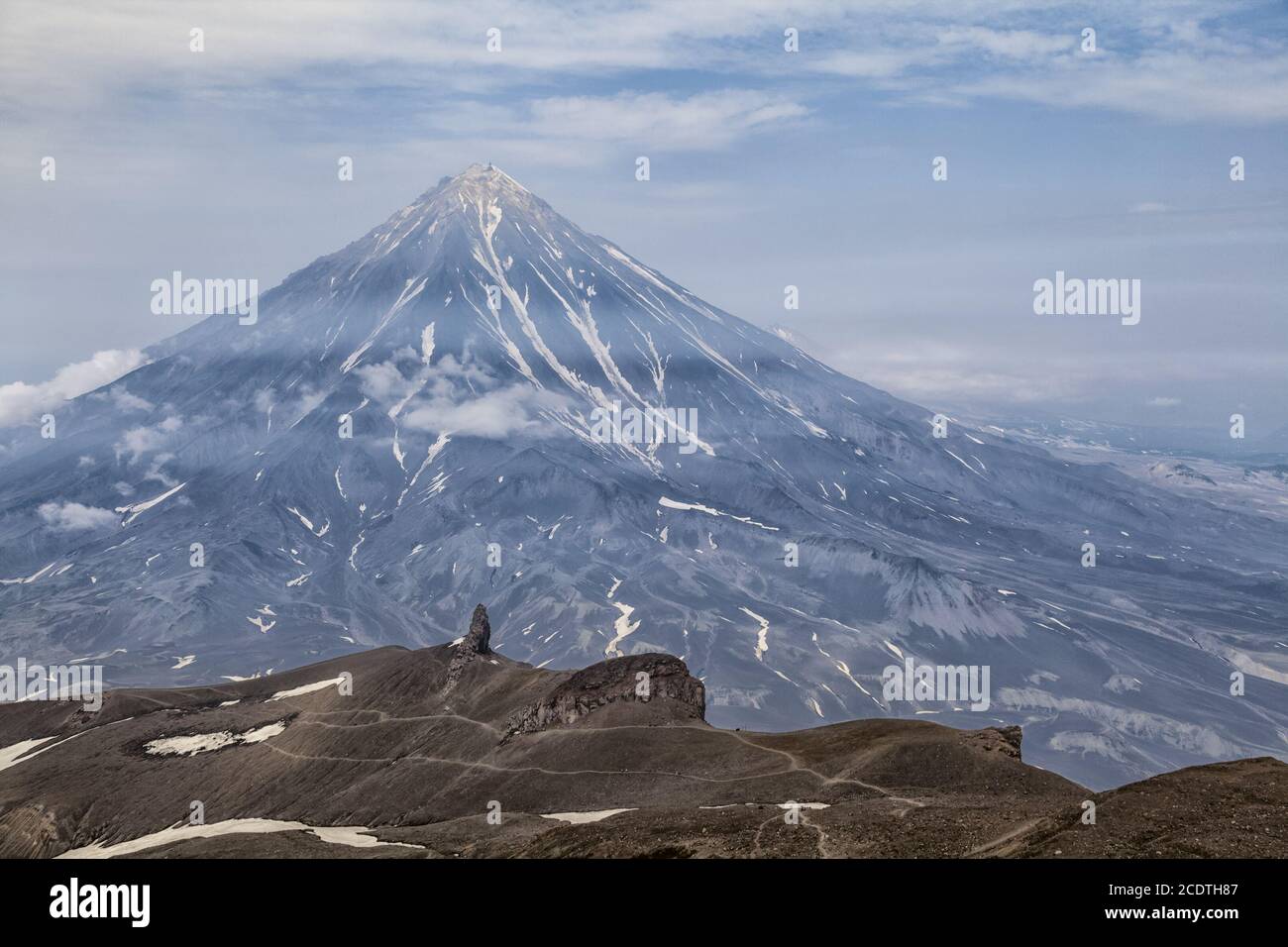 Kamchatka volcanoes hi-res stock photography and images - Alamy