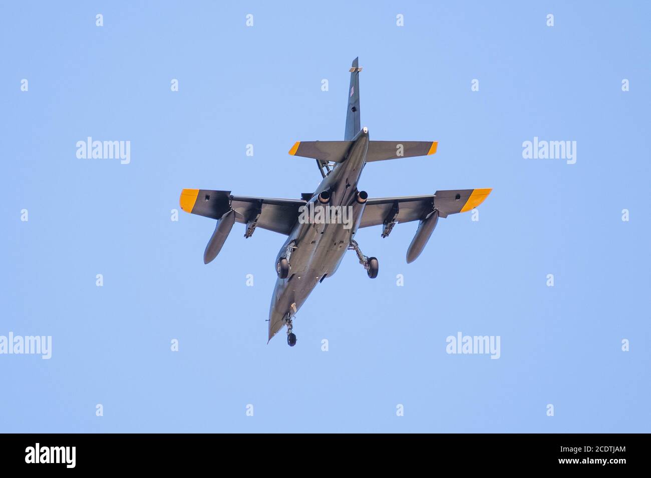 Moffett federal airfield hi-res stock photography and images - Alamy