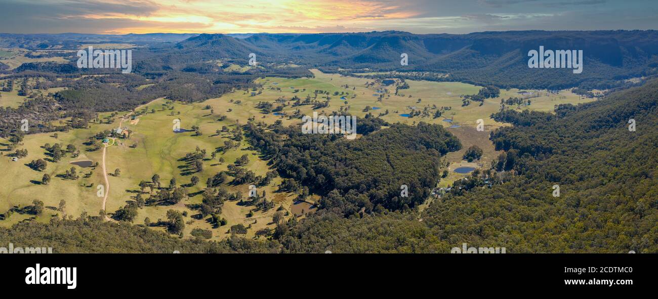 The Kanimbla Valley in The Blue Mountains in New South Wales in ...