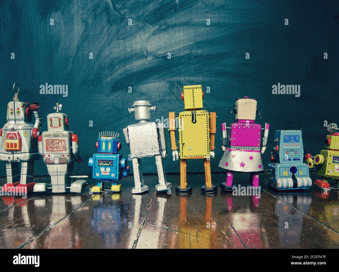 Study robot hi-res stock photography and images - Alamy