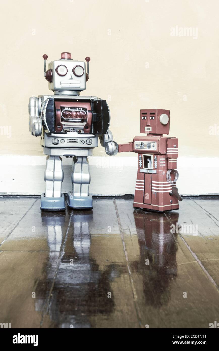 Clockwork toys hi-res stock photography and images - Alamy