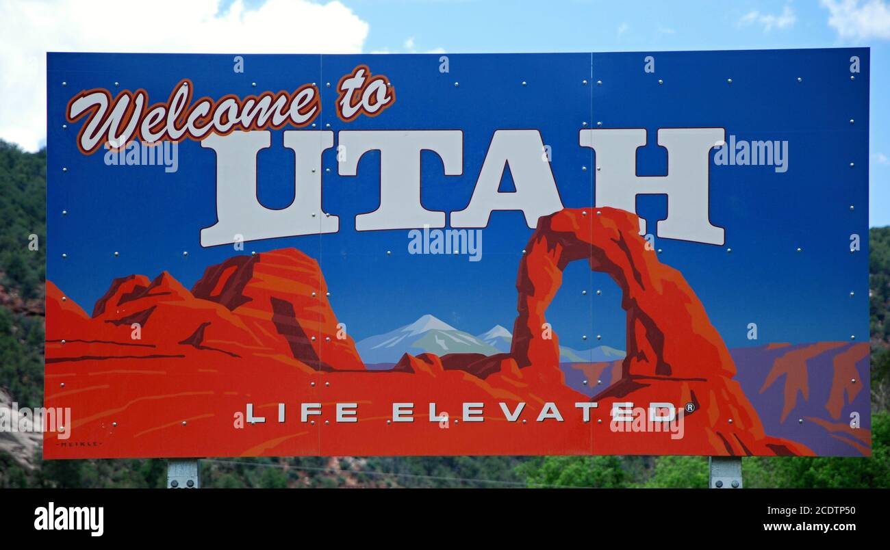 Utah highway signs hi-res stock photography and images - Alamy