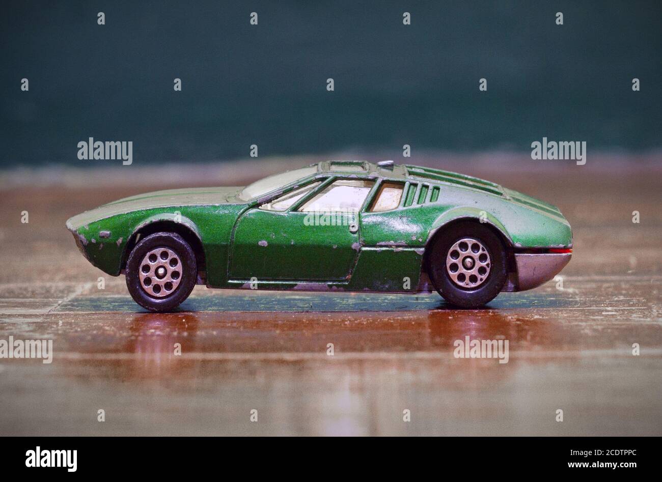 Oxidized vehicle hi-res stock photography and images - Alamy