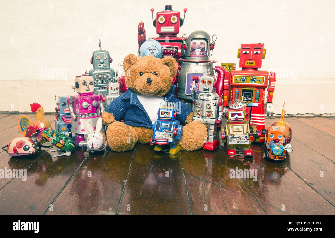 Second hand toys hi-res stock photography and images - Alamy