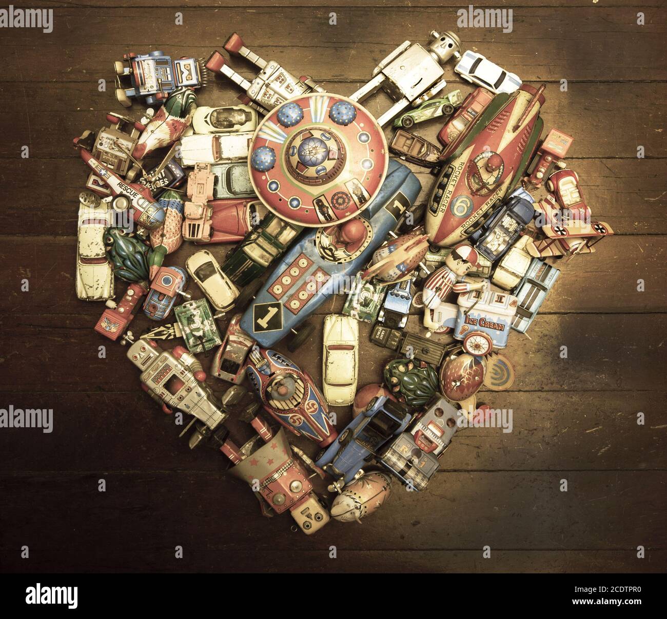 Vintage mechanical toys hi-res stock photography and images - Alamy