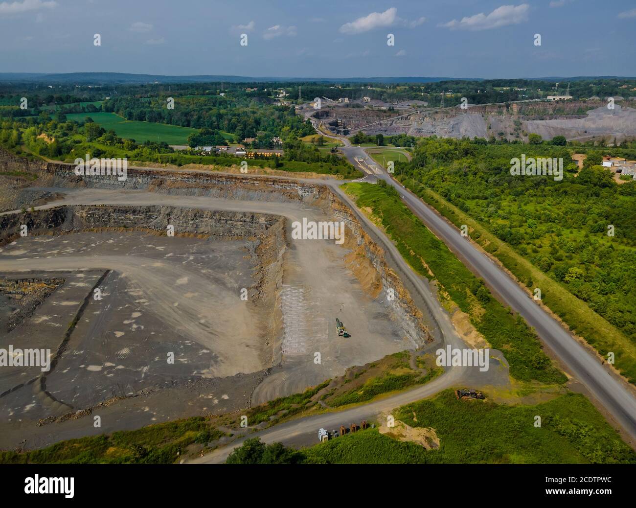 Us quarrying hi-res stock photography and images - Alamy