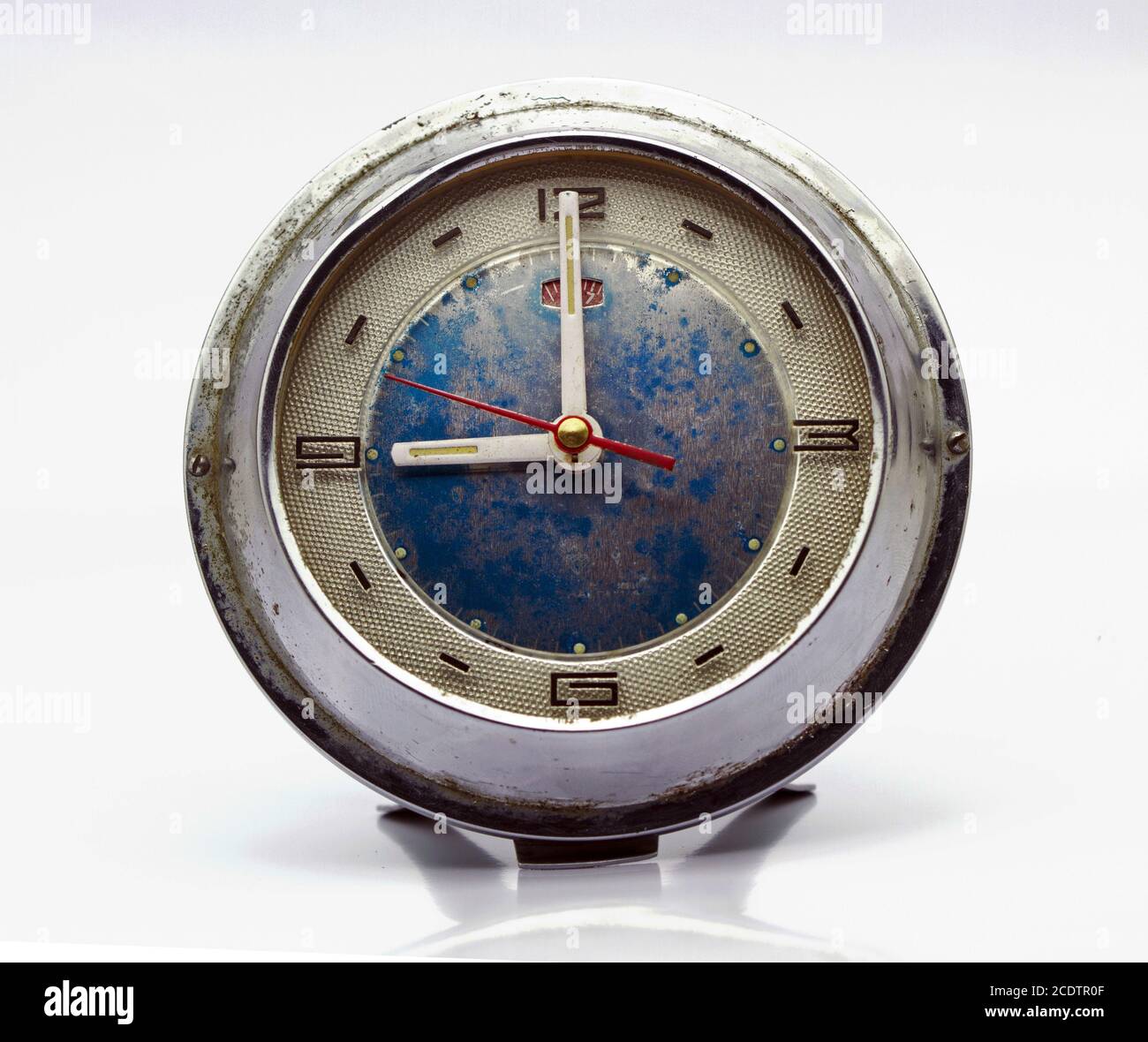 Welby Clock Winding Down Clipart