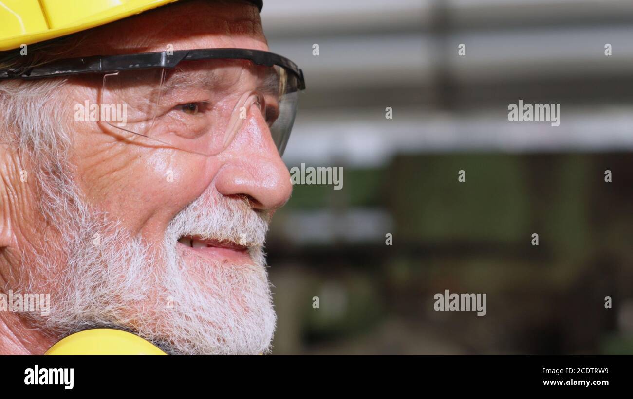 Old factory worker hi-res stock photography and images - Alamy