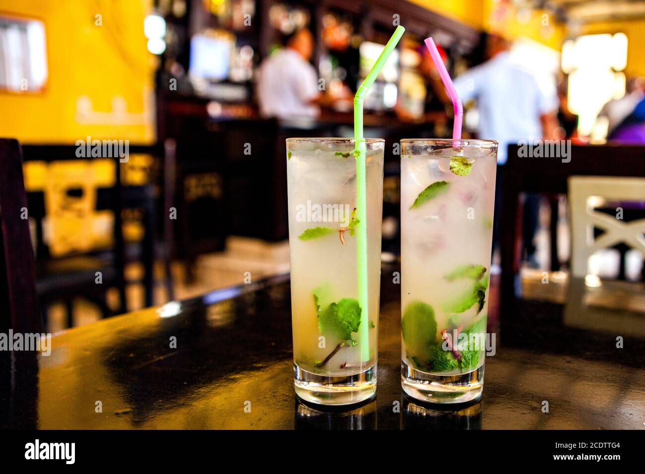 Mojito cocktail in a bar in Cuba / Havana Stock Photo - Alamy
