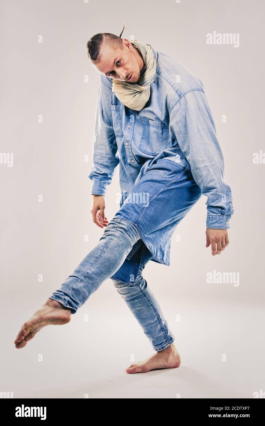 male contemporary hip hop dancer in denim Stock Photo - Alamy