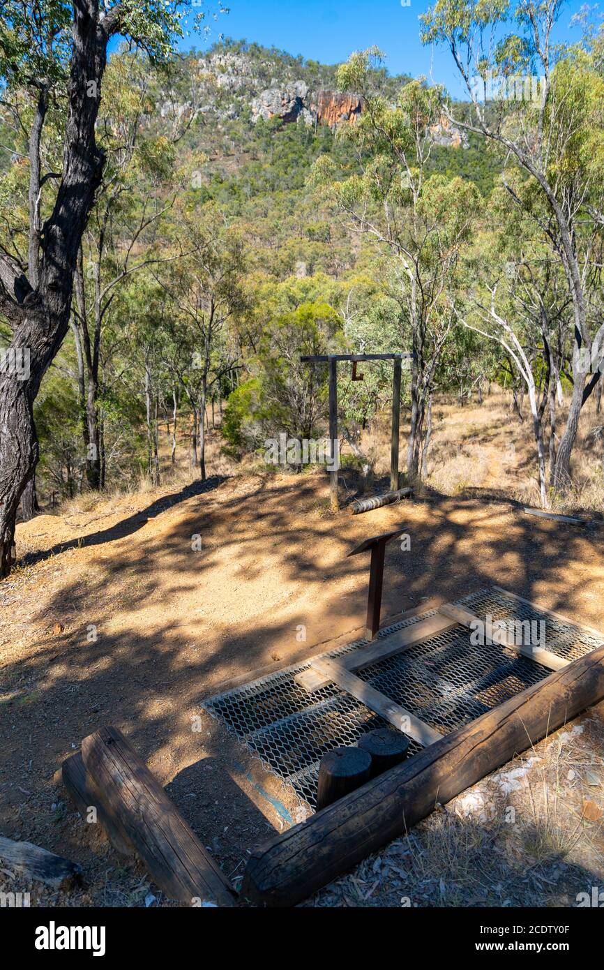 Remnants of the Shamrock Gold Mine at Cania Gorge National Park ...