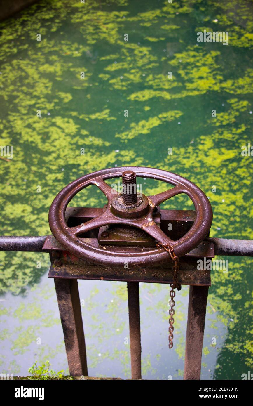 Sluice valve hi-res stock photography and images - Alamy