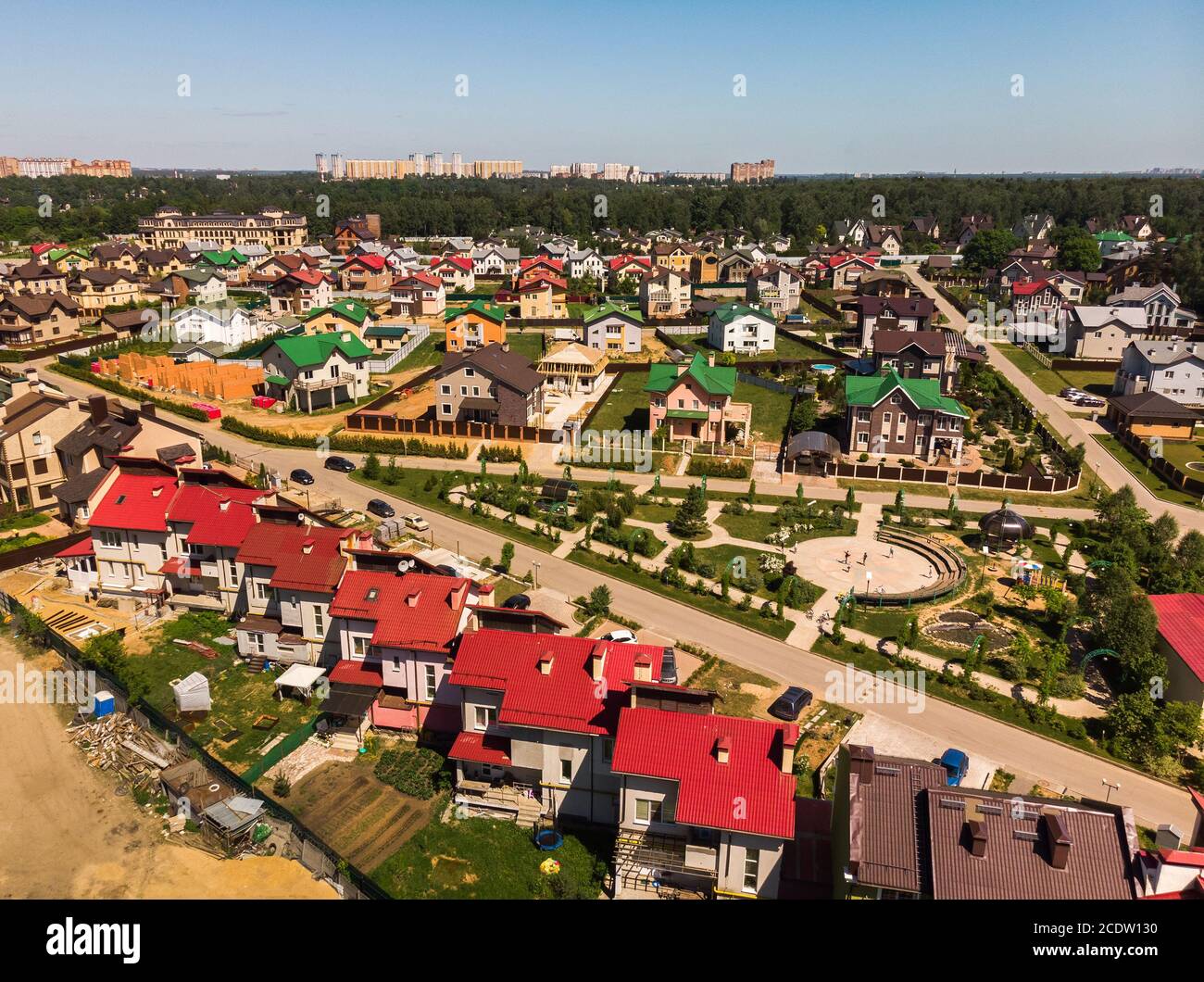 Modern cottage village near Moscow, Russia Stock Photo - Alamy