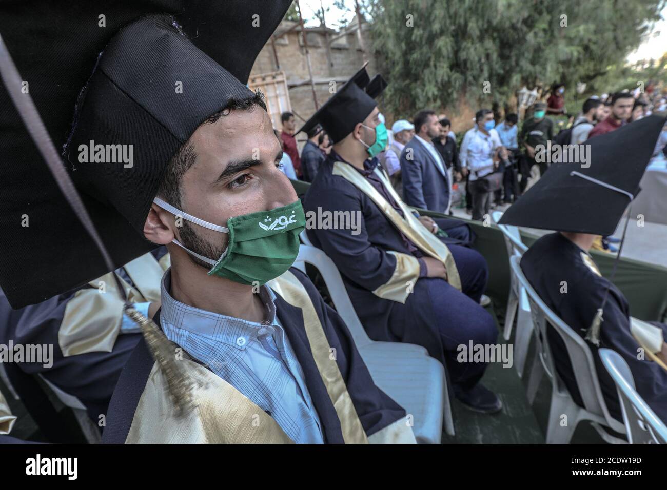 Idlib, Syria. 29th Aug, 2020. Students wear face masks during a their ...