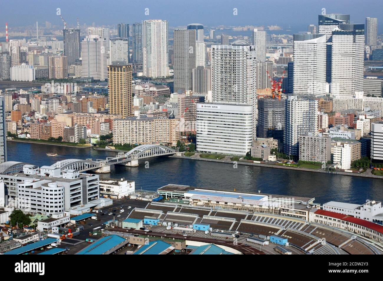 Inui building kachidoki hi-res stock photography and images - Alamy