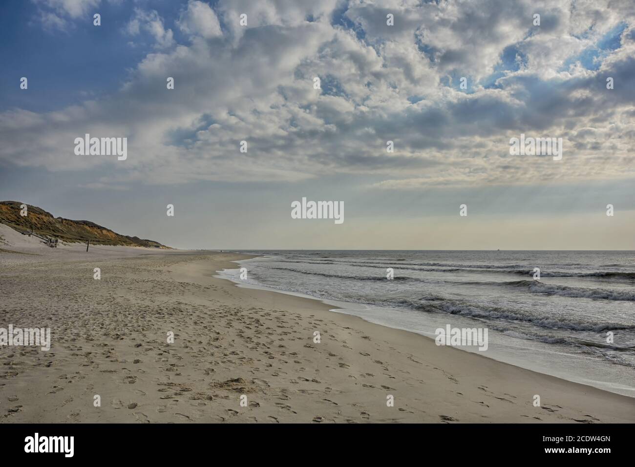 Red cliff beach hi-res stock photography and images - Alamy