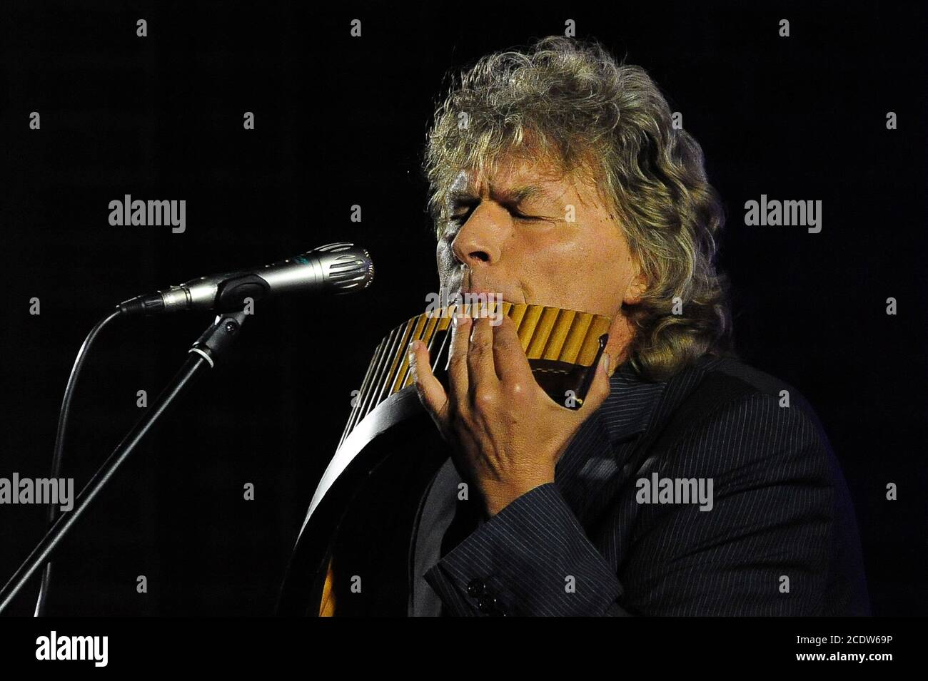 Simoni hi-res stock photography and images - Alamy