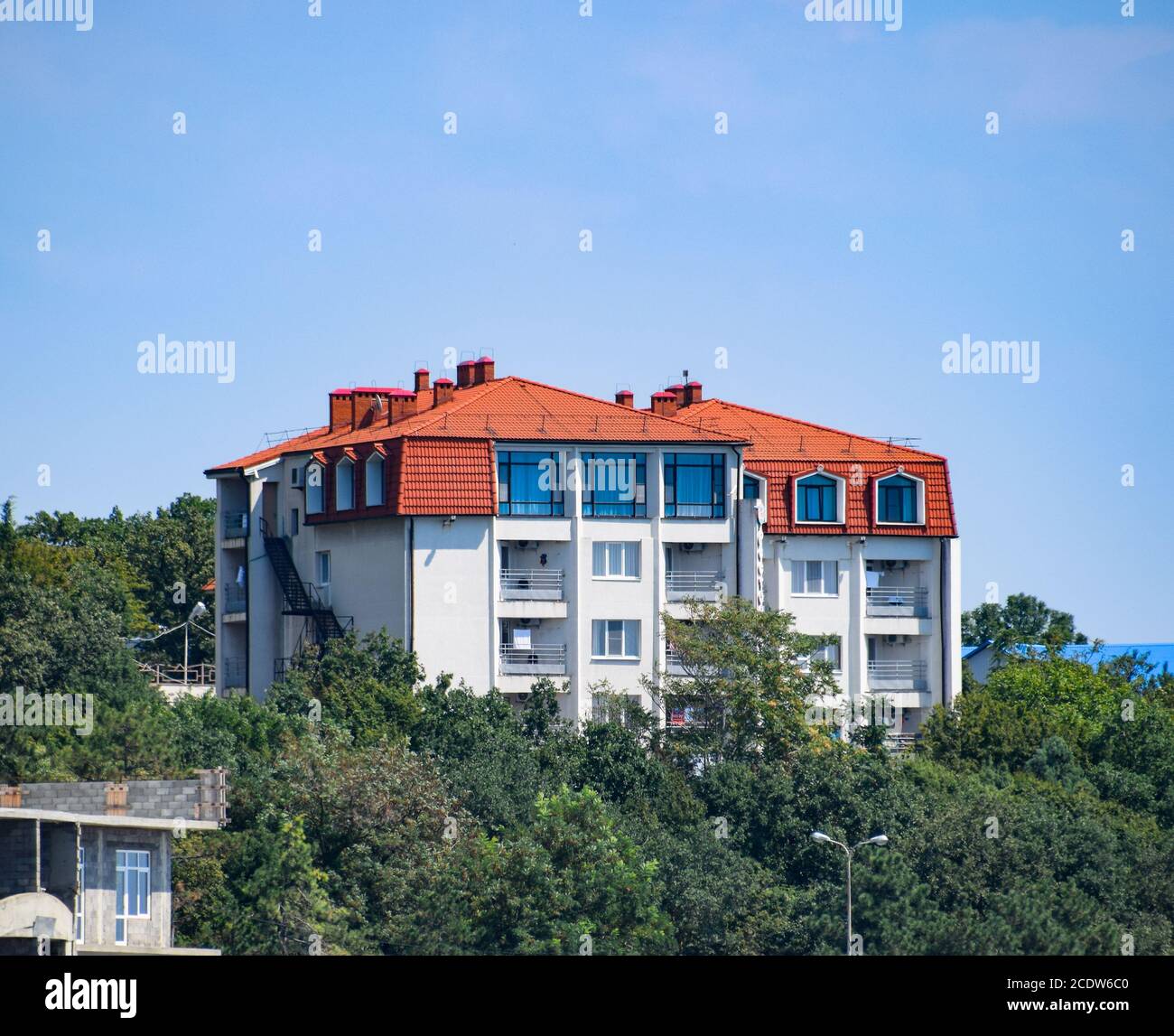 Multi storey roof hi-res stock photography and images - Alamy