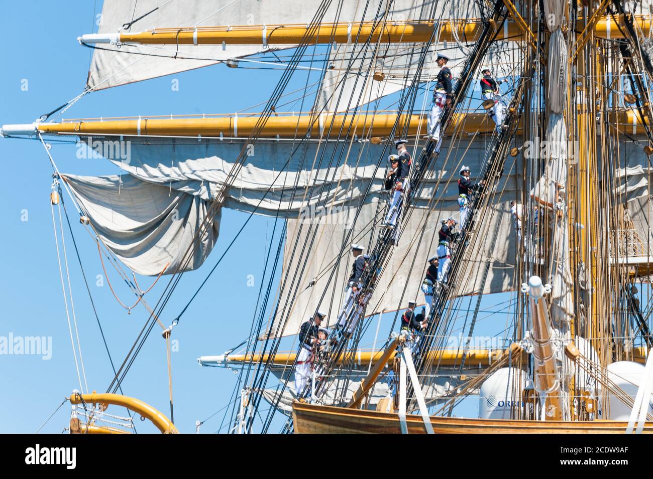 Cadets ceremony for welcoming the commander on boad the training ship ...