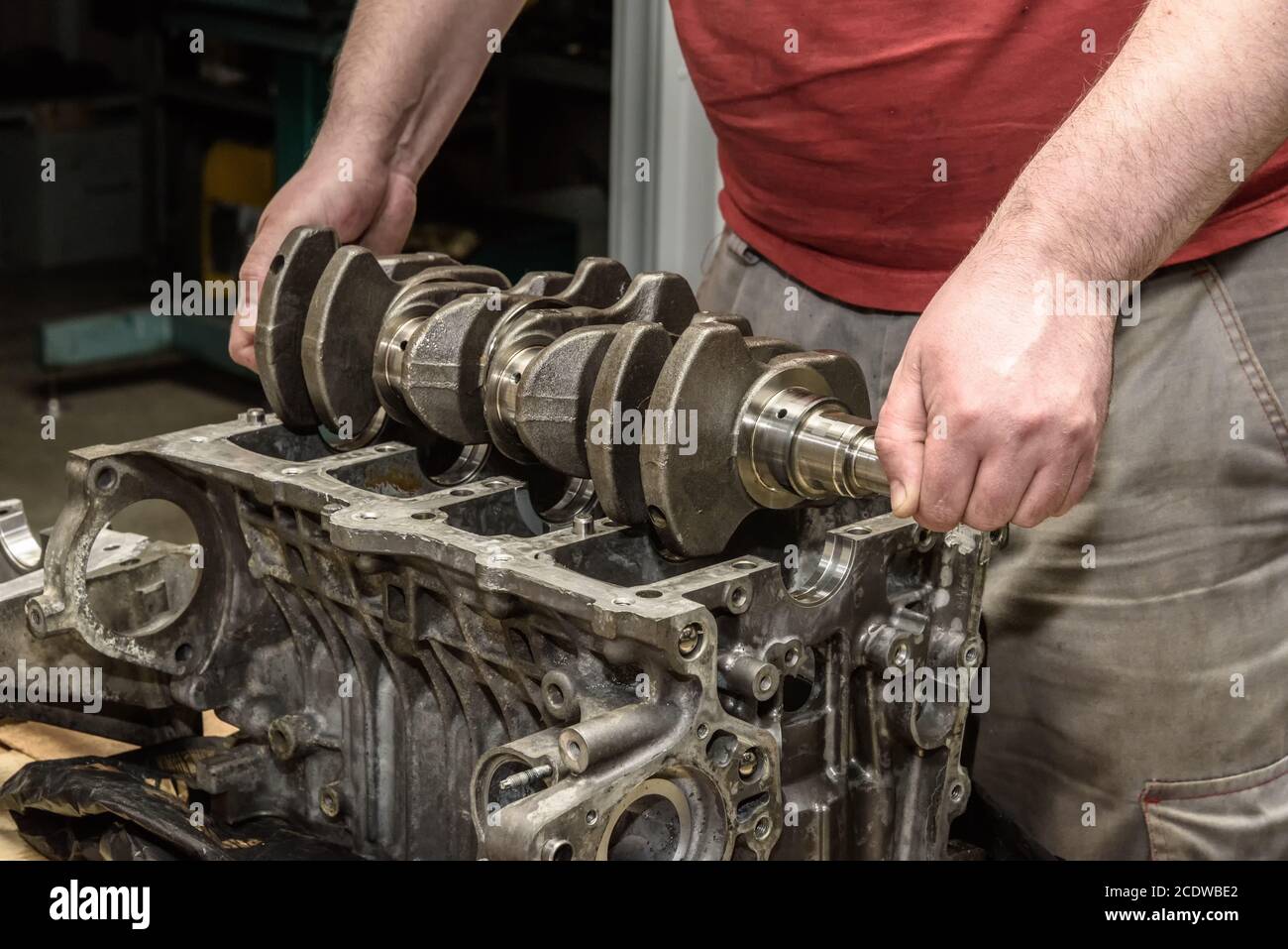 Engine repair hi-res stock photography and images - Alamy