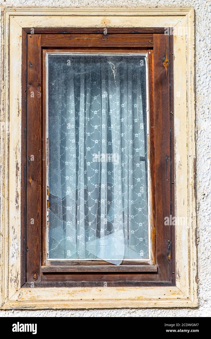 Vintage glass window pane texture hi-res stock photography and images ...