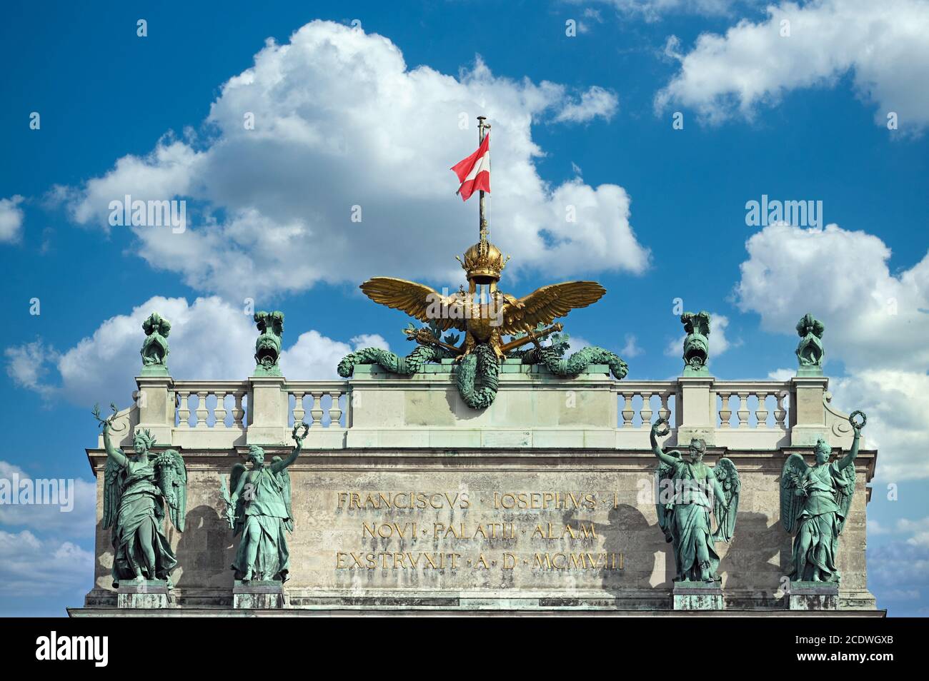 Vienna austria heldenplatz stone statue hi-res stock photography and ...