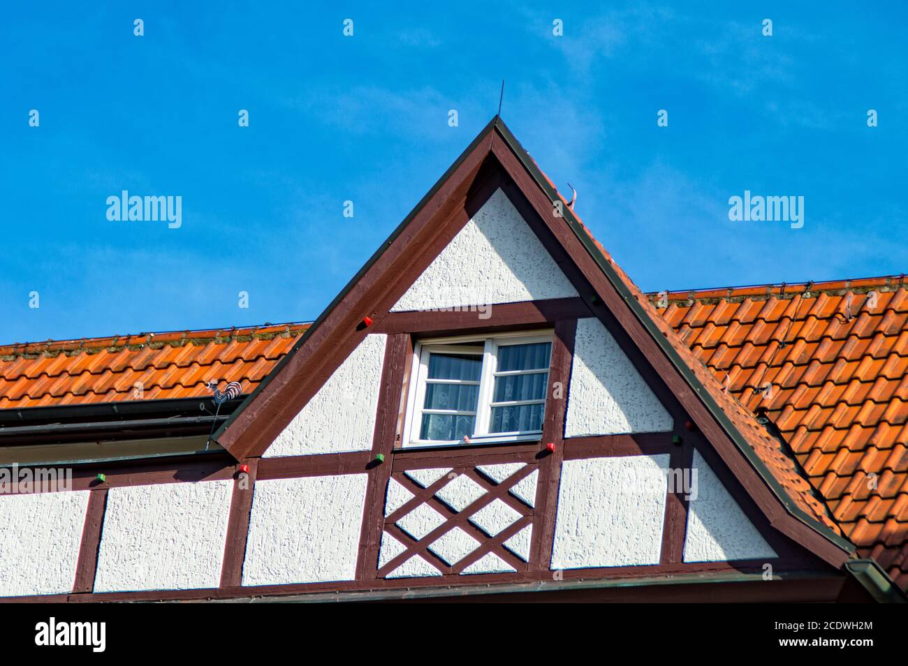 Timber windows hi-res stock photography and images - Alamy