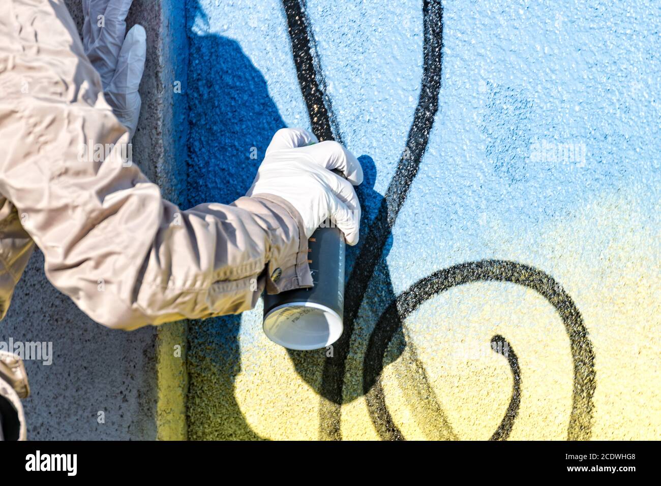 Graffiti sprayed hi-res stock photography and images - Alamy