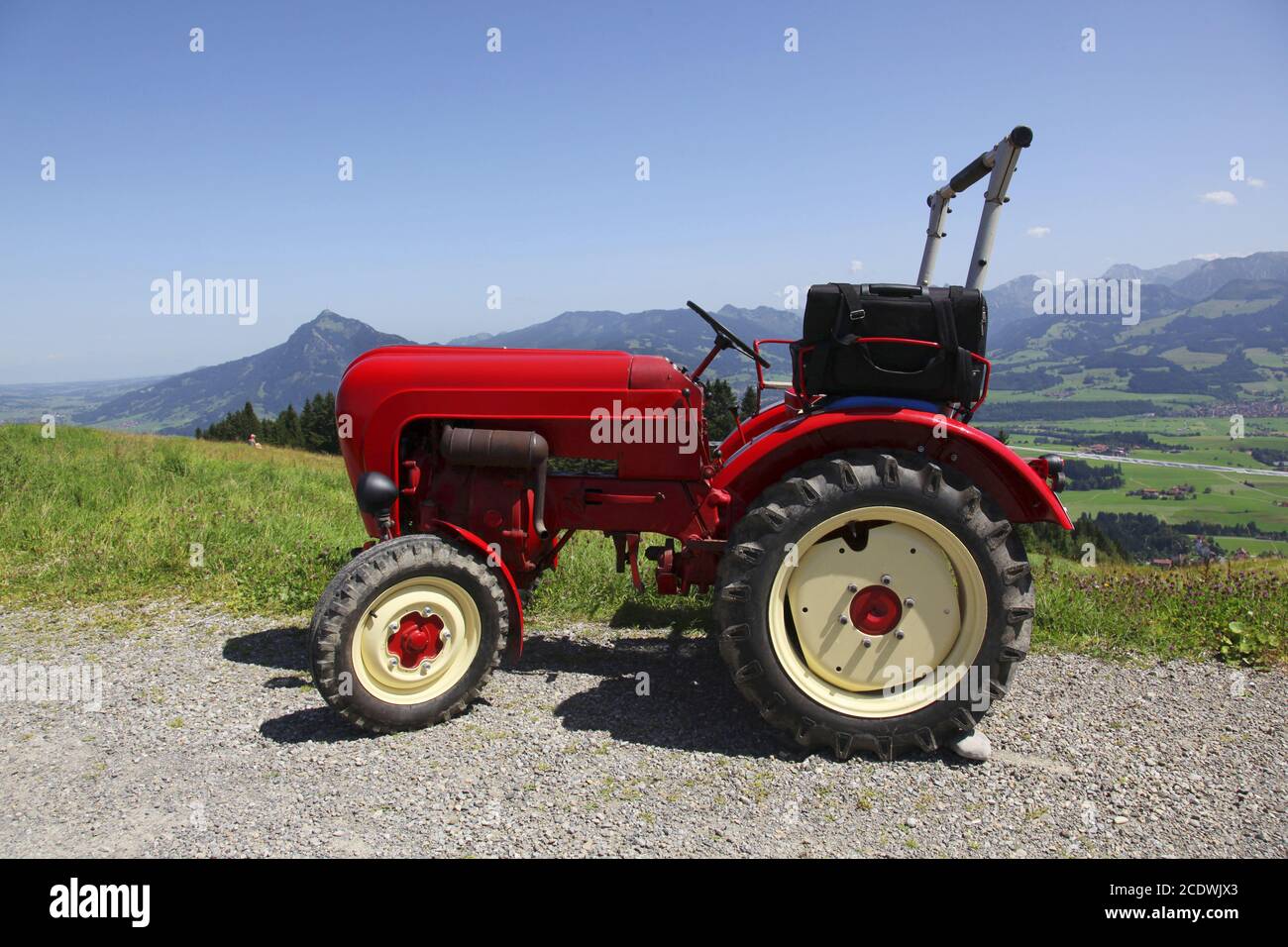 Uberrollbuegel hi-res stock photography and images - Alamy