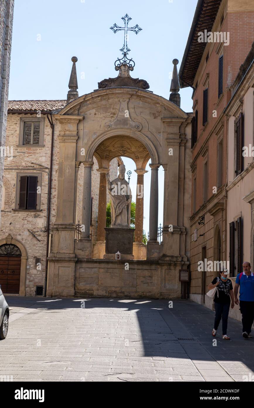 Sant ubaldo hi-res stock photography and images - Alamy