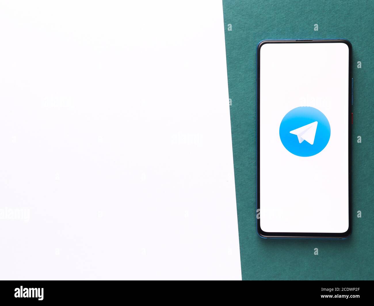 Telegram stock hi-res stock photography and images - Alamy