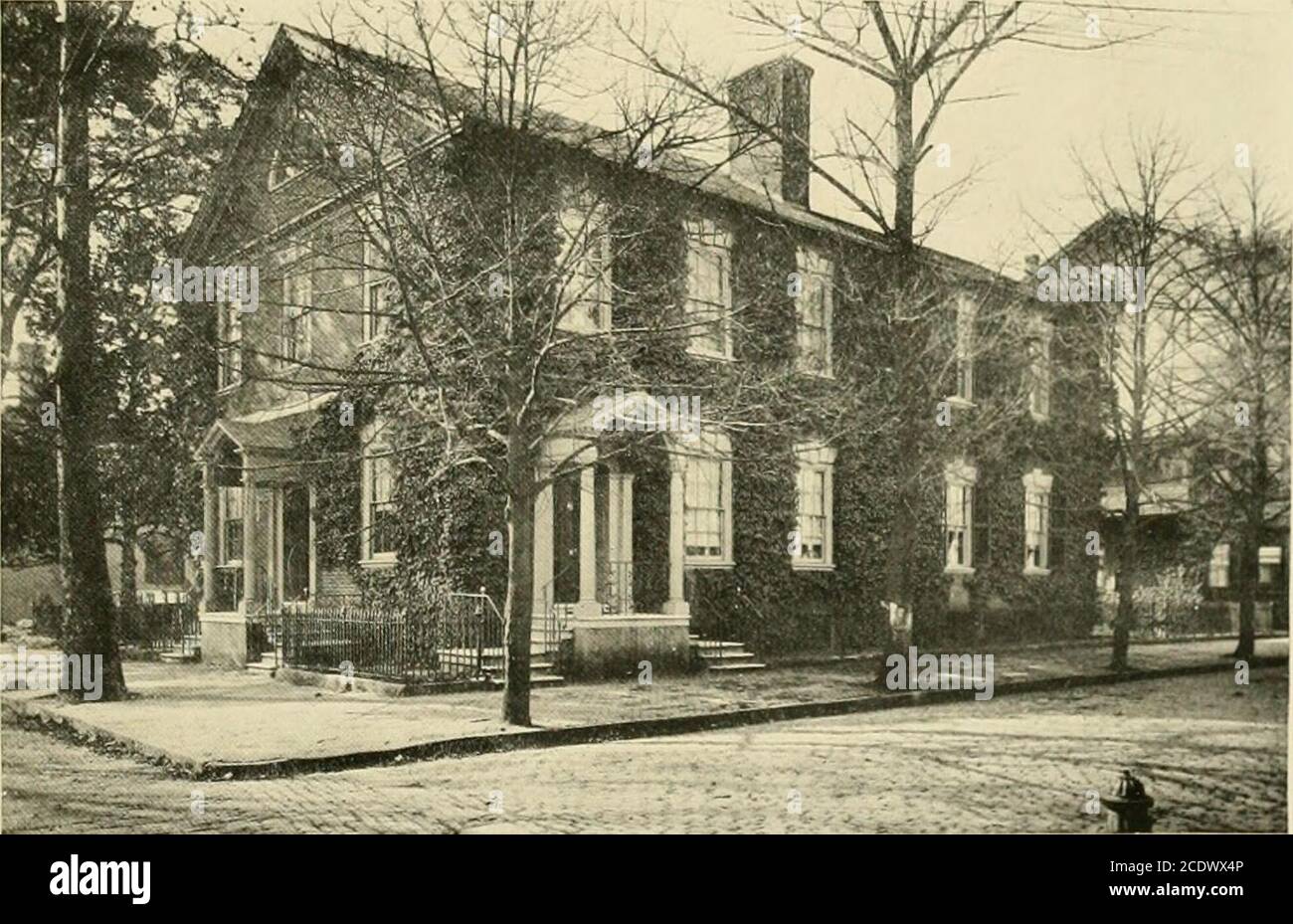 Eling church hi-res stock photography and images - Alamy