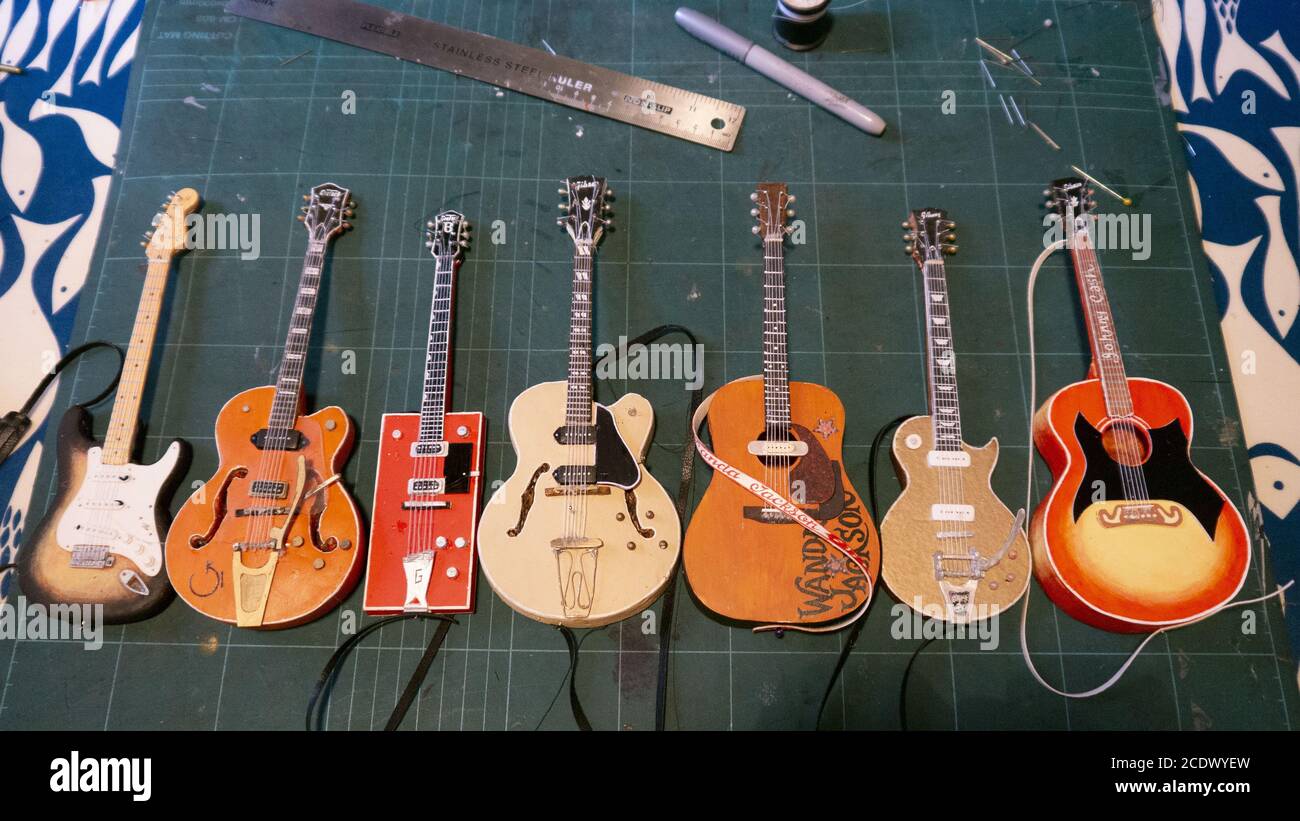 Glasgow-based artist and singer George Miller has used the coronavirus ...