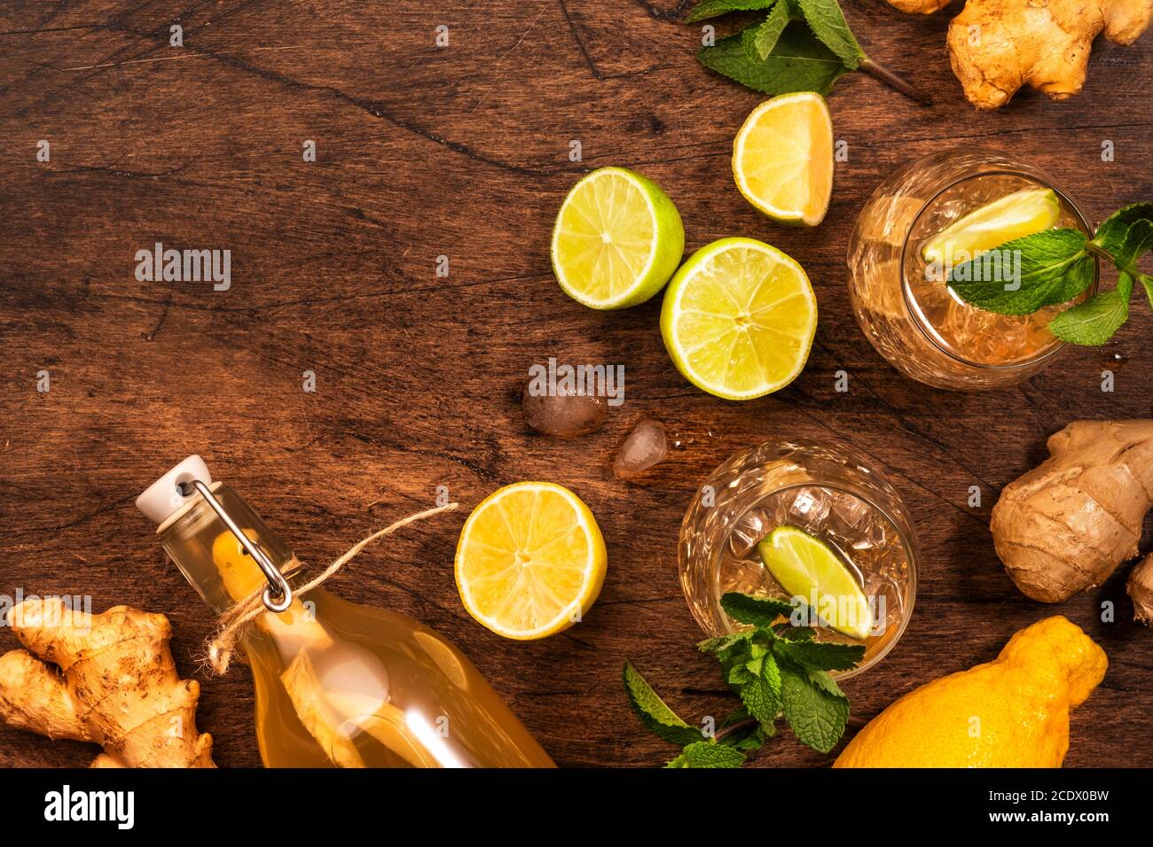 Golden ginger ale hi-res stock photography and images - Alamy