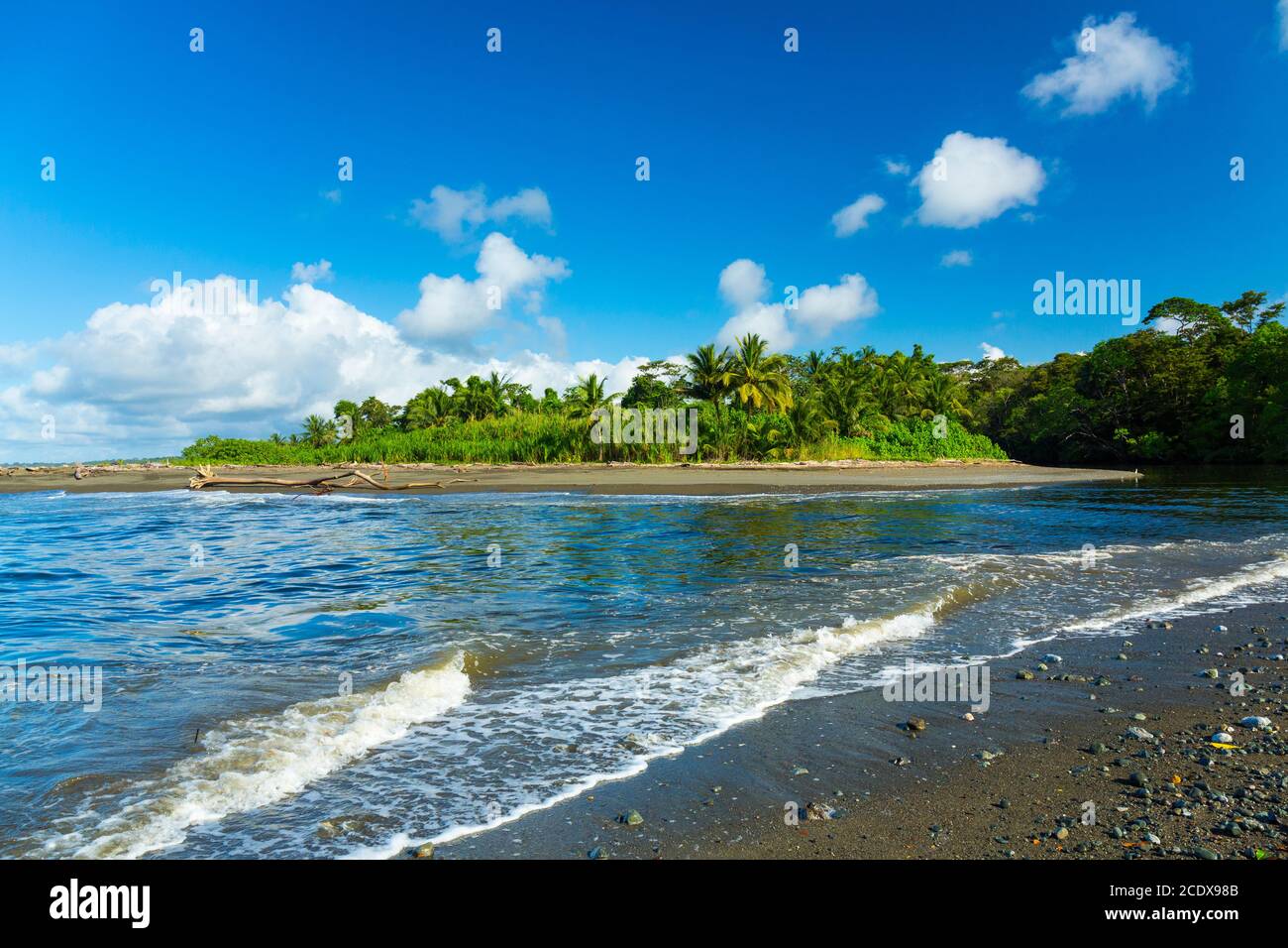American Pacific coastline, Estacion Sirena, Corcovado National Park ...